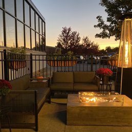 THE GRATEFUL CROW - Updated December 2025 - 341 Photos & 182 Reviews ...