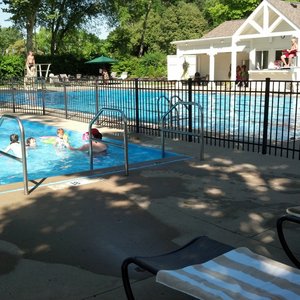 FOUR BRIDGES COUNTRY CLUB - Updated January 2025 - 27 Photos & 10 ...