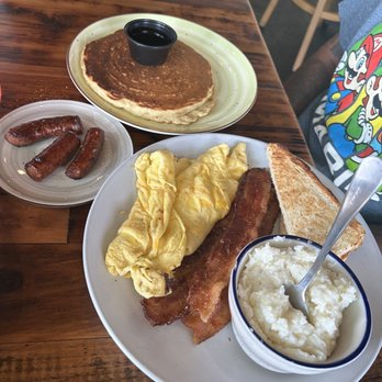 BUBBLY HEN - Updated August 2024 - 72 Photos & 46 Reviews - 7915 Vaughn ...