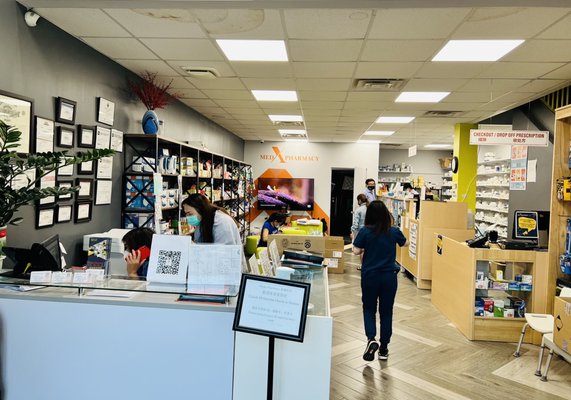 MEDX PHARMACY & COMPOUNDING - Updated January 2026 - 19 Photos - 6918 ...