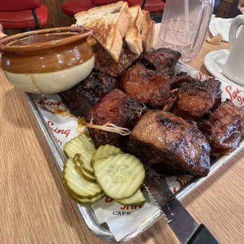 SWING INN CAFE & BBQ - Updated December 2024 - 1398 Photos & 1576 ...