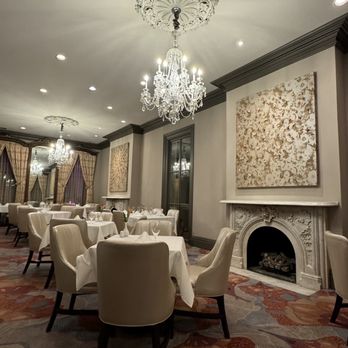 MORRISON-CLARK HISTORIC INN & RESTAURANT - Updated August 2025 - 149 ...