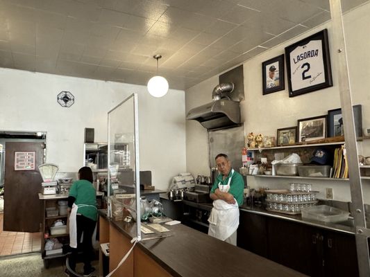 PAUL’S KITCHEN - Updated January 2026 - 379 Photos & 486 Reviews - 1012 ...