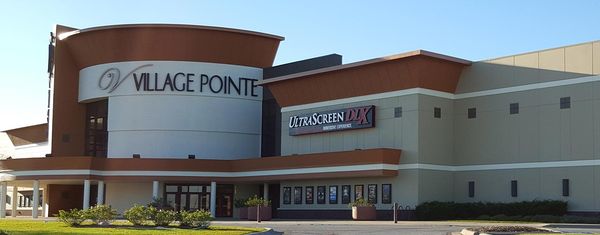 MARCUS VILLAGE POINTE CINEMA - 37 Photos & 29 Reviews - 304 N 174th St ...