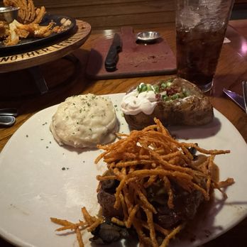 OUTBACK STEAKHOUSE - Updated February 2025 - 680 Photos & 498 Reviews ...