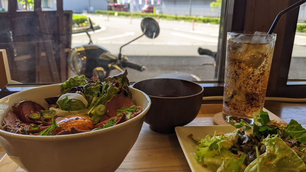 HESO SALON - 池田町マチ2467-1, 三好市, 徳島県, Japan - Izakaya - Restaurant ...