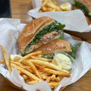 THE FAT FISH - Updated August 2024 - 140 Photos & 201 Reviews - 3221 ...