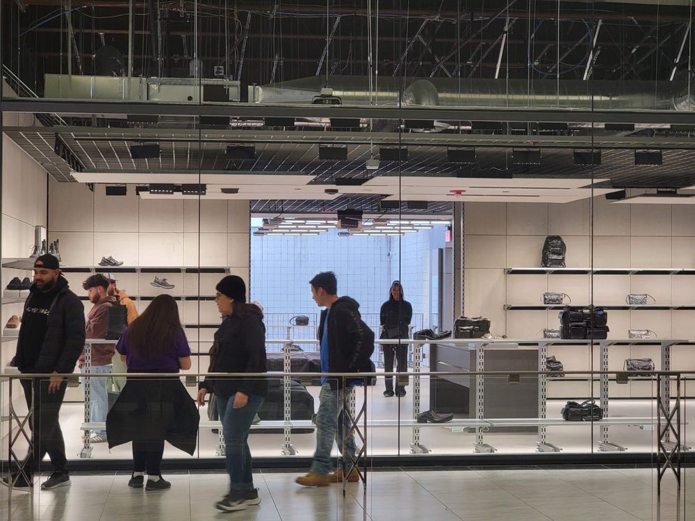 BALENCIAGA - 1 American Dream Wy, East Rutherford, New Jersey - Women's ...