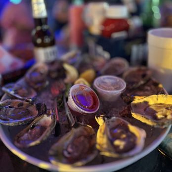 BARGE 295 - Updated July 2025 - 212 Photos & 155 Reviews - 2613 1/2 ...