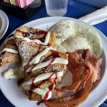 WING IT CAFE - Updated July 2025 - 71 Photos & 42 Reviews - 171 Aviator ...