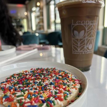 LEONETTI PASTRY SHOP - Updated October 2025 - 125 Photos & 111 Reviews ...