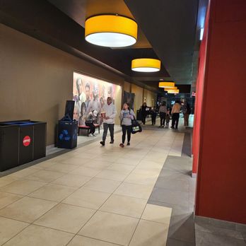 AMC NEWPARK 12 - Updated October 2025 - 859 Photos & 695 Reviews - 400 ...