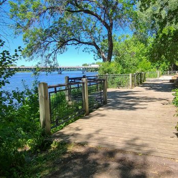 PENINSULA POINT PARK - Updated January 2026 - 17 Photos - 1460 S Ferry ...