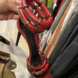 FIGS - Updated December 2025 - 22 Photos - 1625 Walnut St, Philadelphia ...