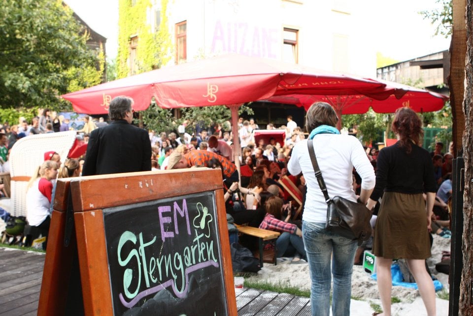 MXB-BAR - Updated December 2024 - 17 Photos - Max-Brauer-Allee 225 ...