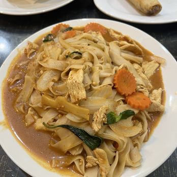 SAWADDEE KA THAI CUISINE AND PHO - Updated January 2026 - 248 Photos ...