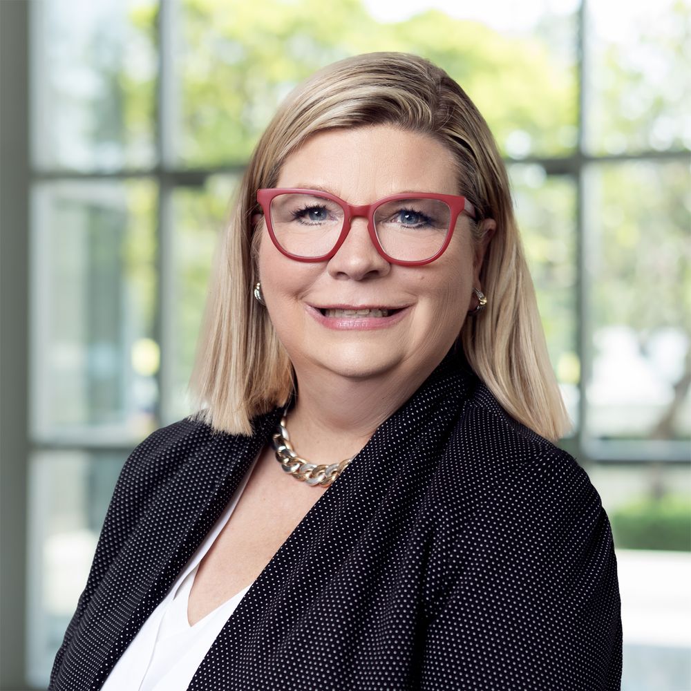 AMY GLOVER BRYANT - BERKSHIRE HATHATHAWAY - Updated July 2024 - Contact ...