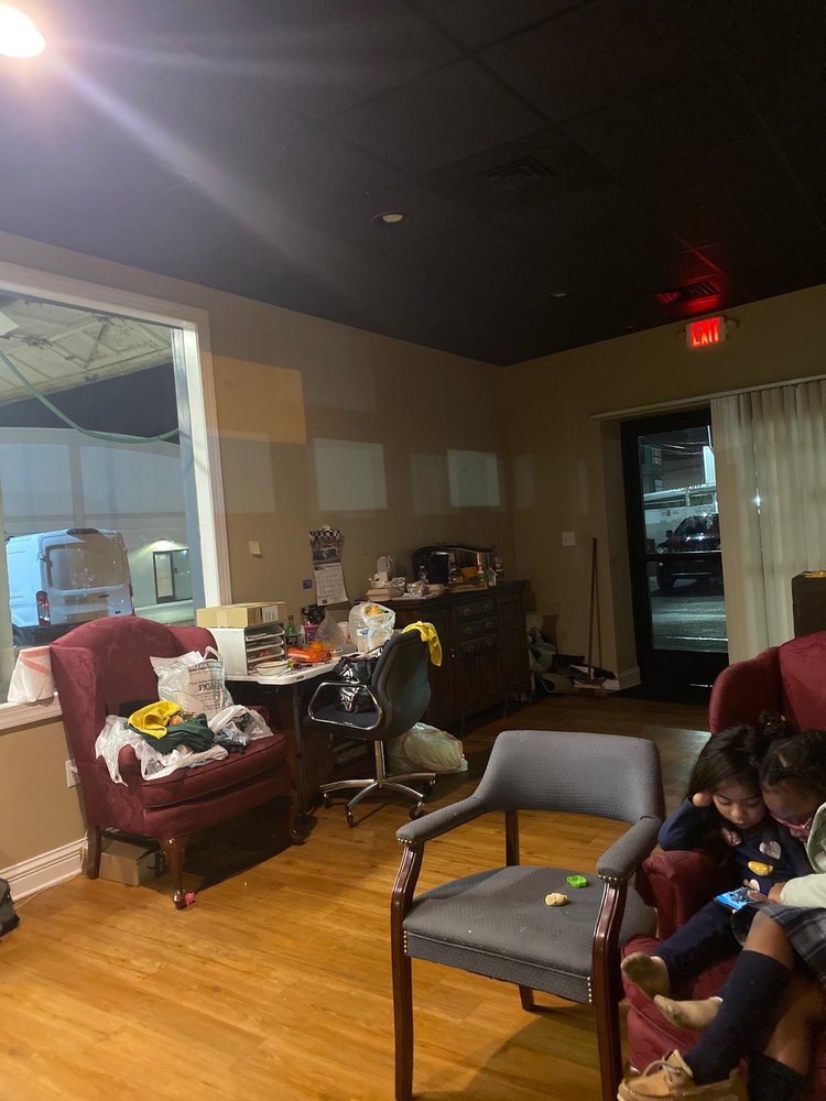 THE BOX HAND CAR WASH - 11 Photos & 26 Reviews - 850 Market St, Lemoyne ...