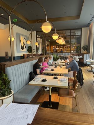 HAMILTON’S - Updated March 2025 - 104 Photos & 55 Reviews - 1401 ...