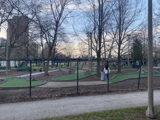 DIVERSEY DRIVING RANGE - Updated June 2024 - 53 Photos & 123 Reviews ...