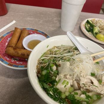 PHO 64 - Updated January 2026 - 183 Photos & 220 Reviews - 6773 Stage ...