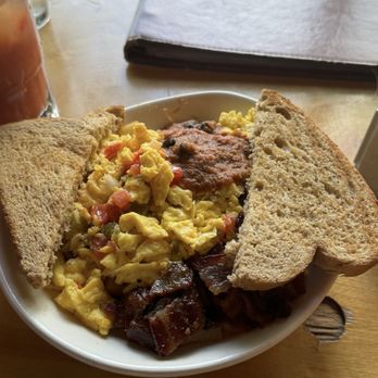 THE ANGRY GOAT PUB & KITCHEN - Updated October 2024 - 176 Photos & 225 ...