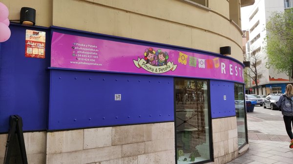 PITUKA Y PETAKA - Updated January 2025 - C/ de Francisco Silvela 71 ...