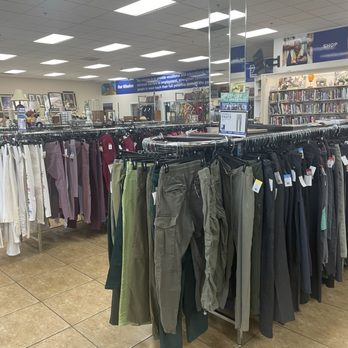 GOODWILL RETAIL STORE & DONATION CENTER - Updated August 2025 - 44 ...