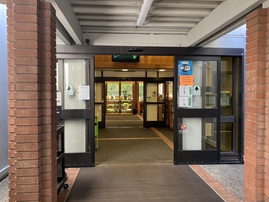 SACRAMENTO PUBLIC LIBRARY - FAIR OAKS - Updated December 2025 - 32 ...