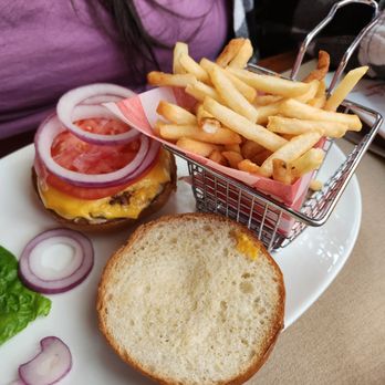 PERSHING SQUARE - Updated April 2025 - 759 Photos & 888 Reviews - 90 E ...