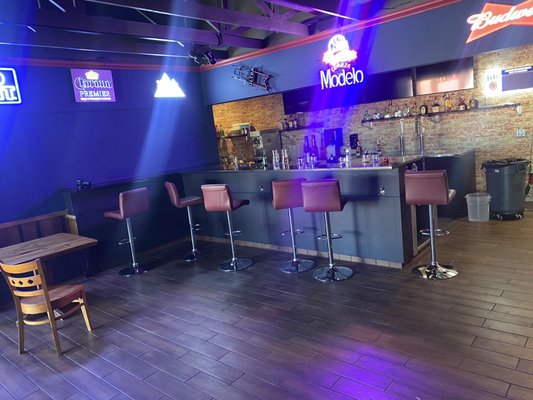 HALFWAY BAR & GRILL - 11 Photos - 2710 West Commerce St, Buffalo, TX - Yelp