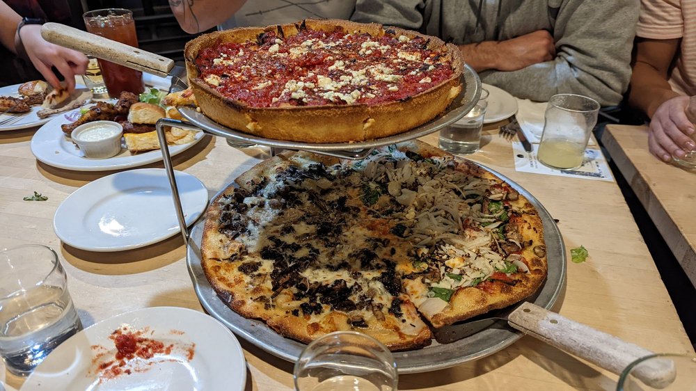 BLUE LINE PIZZA - Updated December 2025 - 336 Photos & 511 Reviews ...