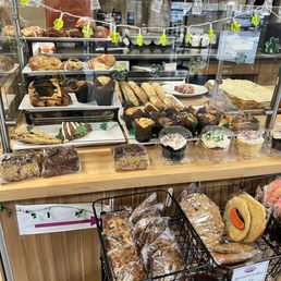 BAKERY BY THE LAKE - Updated August 2025 - 155 Photos & 133 Reviews ...