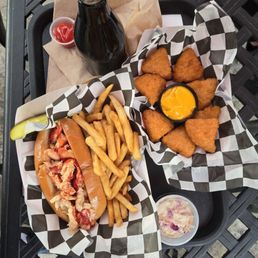 THE MAIN MOOSE - Updated October 2025 - 72 Photos & 92 Reviews - 94 ...