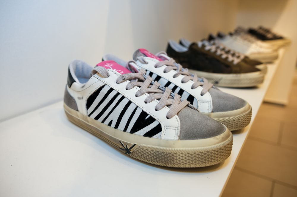 ROSS & SNOW - Updated July 2025 - 23 Photos - 8500 Beverly Blvd, Los ...