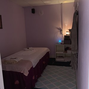 GOLDEN ROSE MASSAGE - EVERETT - Updated September 2025 - 20 Photos ...