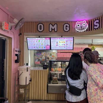 OMG SQUEE - Updated March 2025 - 940 Photos & 390 Reviews - 4607 Bolm ...