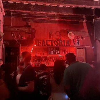 LA FACTORÍA - Updated April 2025 - 961 Photos & 721 Reviews - Calle San ...