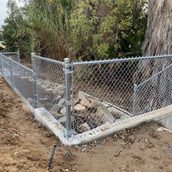 HUNTER FENCE - 53 Photos & 15 Reviews - 5440 Baltimore Dr, La Mesa ...