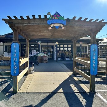 CONFREDA GREENHOUSES & FARMS - Updated September 2025 - 127 Photos & 59 ...