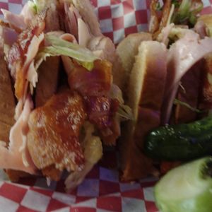 PIERCE STREET DELI - Updated June 2025 - 20 Photos & 27 Reviews - 517 ...