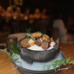 NISOS PRIME - 16 Photos - 802 W Randolph St, Chicago, Illinois ...