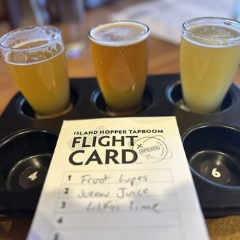 ISLAND HOPPER TAPROOM - Updated July 2024 - 97 Photos & 97 Reviews - 68 ...