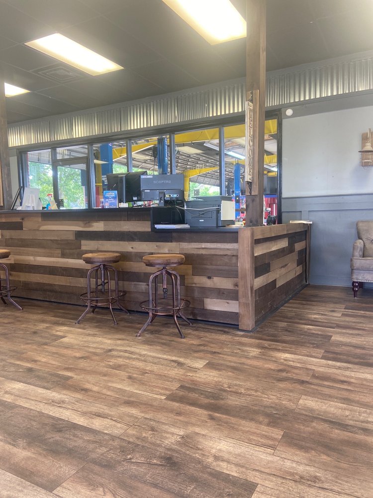 Brakes For Less - Mobile 17, Mobile | Roadtrippers