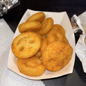 SMILEYS BURGER CLUB - Updated February 2025 - 57 Photos & 40 Reviews ...