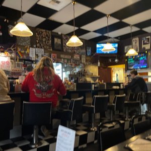 THE 5 POINT CAFÉ - 1466 Photos & 2310 Reviews - 415 Cedar St, Seattle ...