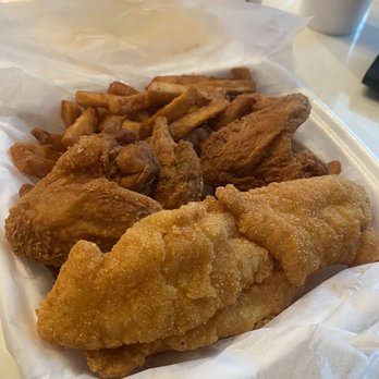 CHICK FISH - Updated December 2025 - 22 Photos & 32 Reviews - 720 ...