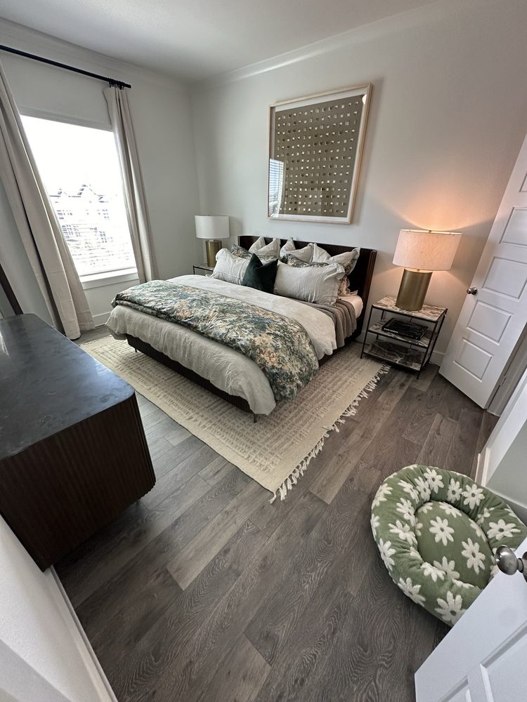 LUXE OF BUDA - Updated October 2025 - 13 Photos & 14 Reviews - 1664 ...