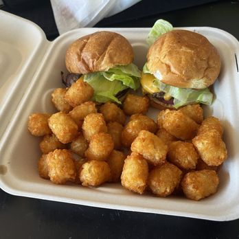 BIG BROTHERS BURGERS - Updated January 2025 - 121 Photos & 137 Reviews ...