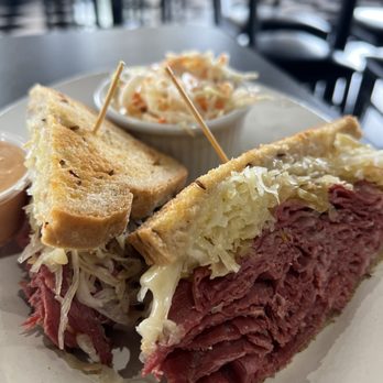 DELI NEWS FRISCO - Updated May 2024 - 287 Photos & 269 Reviews - 3685 ...